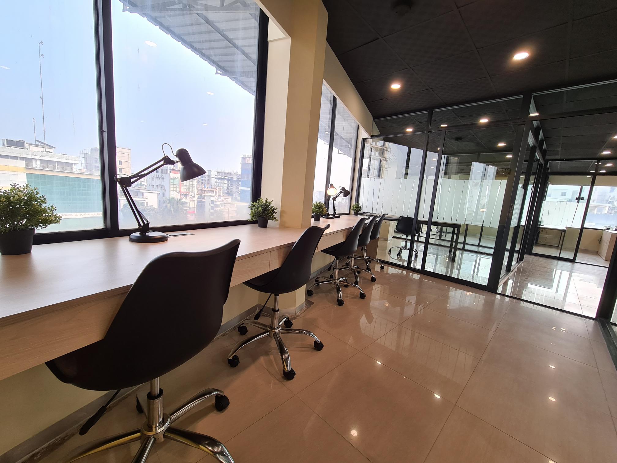Private Office: 504 - WorkStation 101